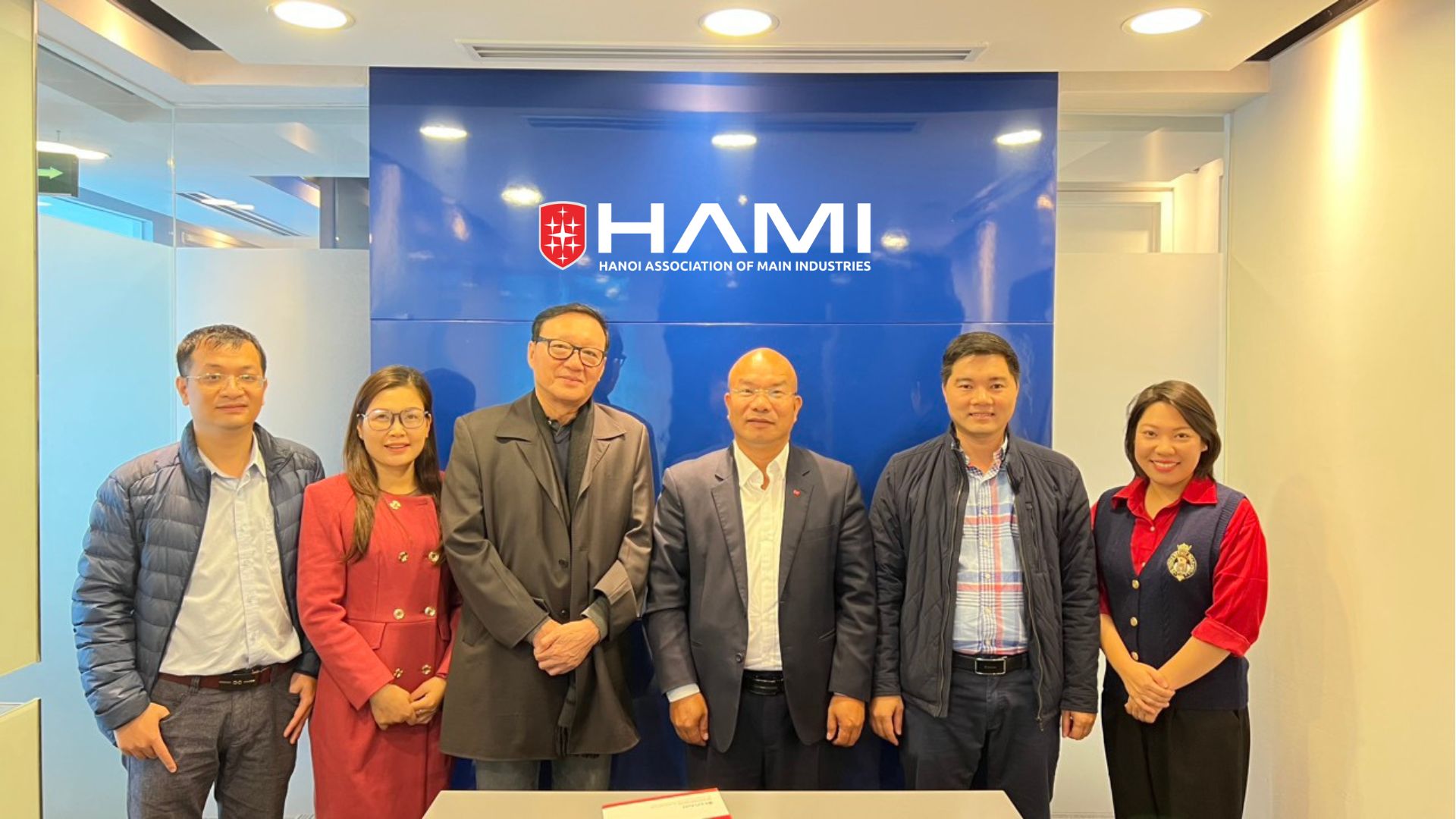 Phó Chủ tịch Hội HAMI làm việc với Chủ tịch Hiệp hội công nghiệp hỗ trợ ...